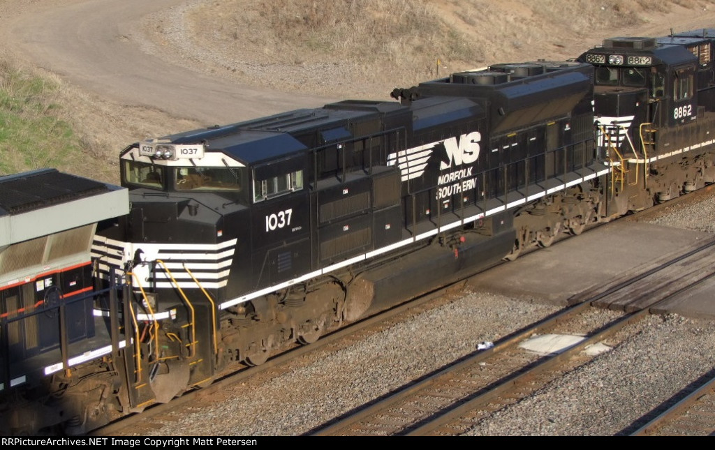 NS 1037